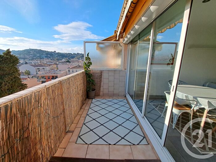 Vallauris, Les Mauruches - Appartement 4 pièces à louer