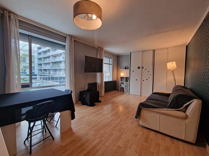 Appartement à vendre - Vaires-sur-Marne - 3 pièces - 2 chambres