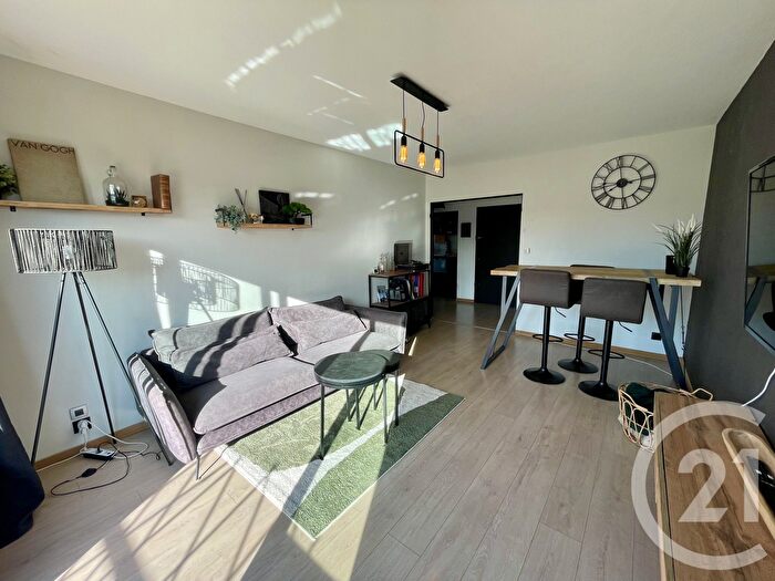 Appartement à vendre - Nîmes, collines - 3 pièces - 2 chambres