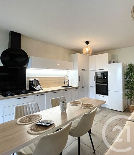 Appartement à vendre - Saint-Fons, Centre-ville, Chassagnon - 3 pièces - 2 chambres