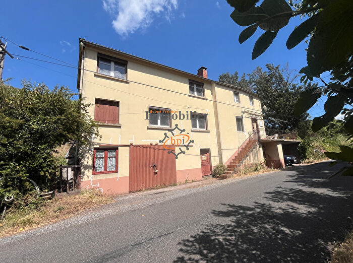 Saint-Juéry : Maison 7 pièces à vendre