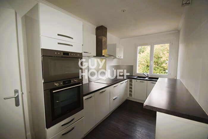 Appartement à louer - Canteleu, Habitat ancien - 3 pièces - 2 chambres