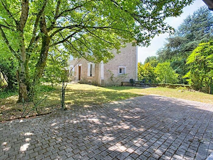Crouy-sur-Ourcq - Maison 8 pièces à vendre