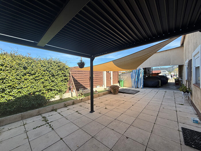 Maison à vendre - La Crau, Centre-ville - 4 pièces - 2 chambres