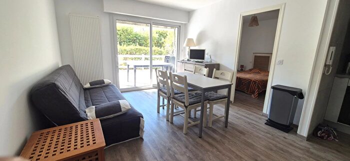Royan, Saint-Pierre : Appartement 2 pièces à vendre