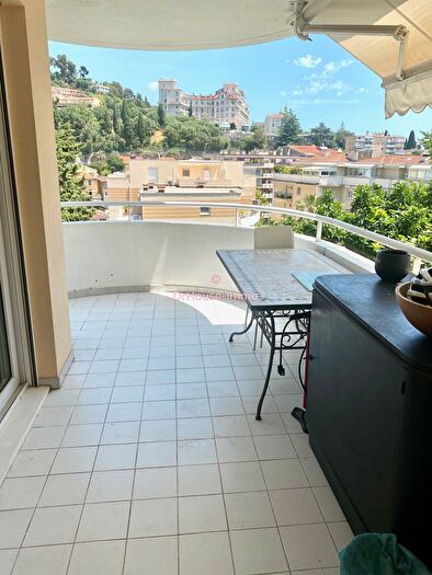 Appartement à vendre - Menton, Hôtel de Ville, Vieille Ville, Musée, Madone, Carnolès - 2 pièces - 1 chambre