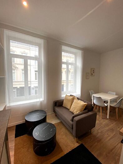 Appartement à louer - Wazemmes, Lille - 2 pièces - 1 chambre