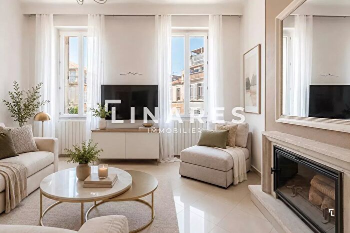 Appartement 4 pièces à vendre - Marseille 4ème, Cinq Avenues