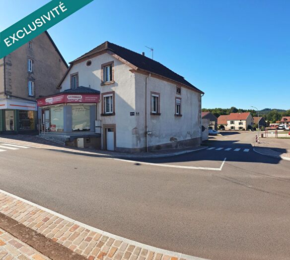 Maison 10 pièces à Mélisey, à vendre