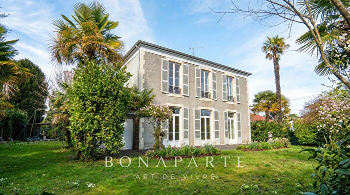 Maison à vendre - Pau, Pau Sud - 7 pièces - 5 chambres