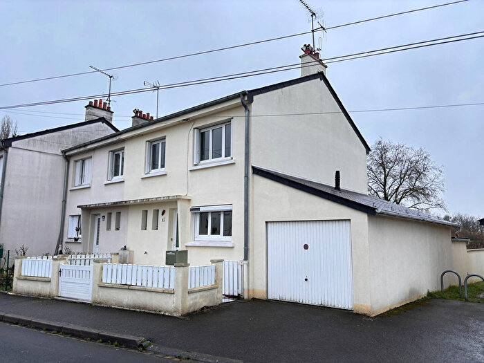 Maison à vendre - La Flèche, Bolerie, Sainte-Colombe, La Monnerie - 4 pièces - 3 chambres