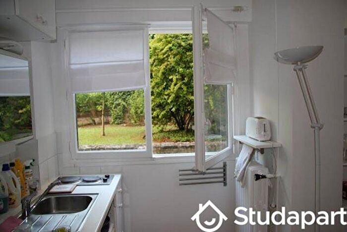 Appartement à louer - Auteuil Sud, Paris ème arrondissement - 1 pièce - 1 chambre