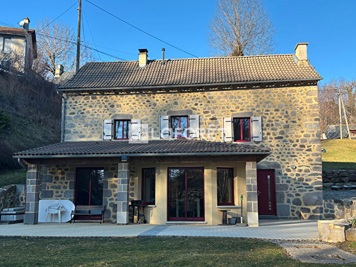 Maison 6 pièces à vendre à Jou-sous-Monjou