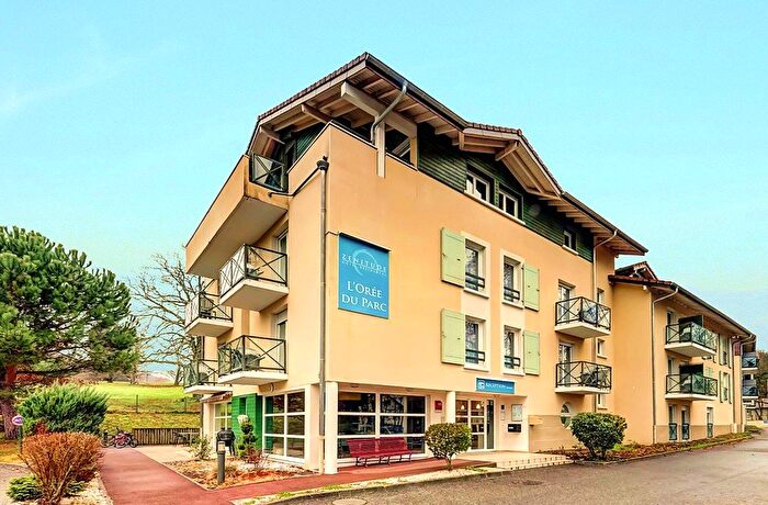 Appartement à vendre - Divonne-les-Bains - 2 pièces - 1 chambre