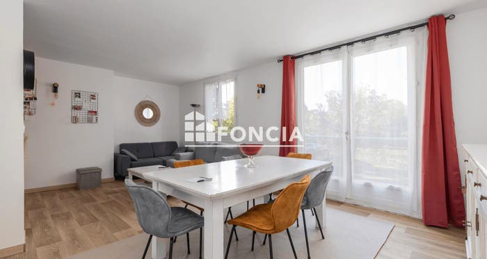 Appartement 4 pièces à vendre à Le Petit-Quevilly, Bruyères