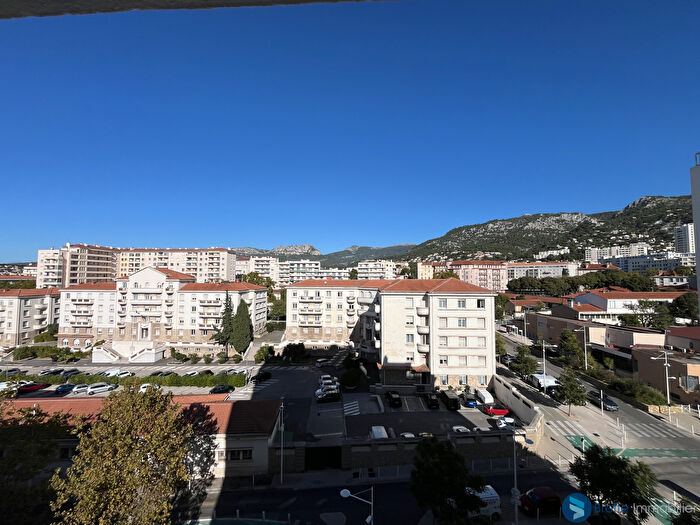 Appartement à vendre - Toulon, Haute-ville - 2 pièces - 1 chambre