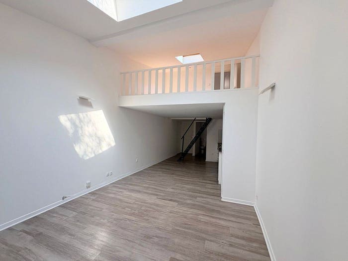 Centre ville, Bordeaux : Appartement 3 pièces à louer
