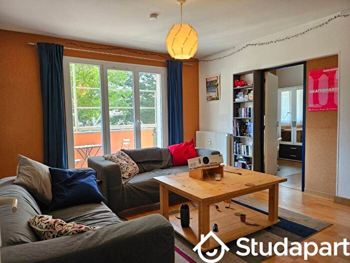 Appartement à louer - Esplanade Nord Est, Strasbourg - 1 pièce - 1 chambre