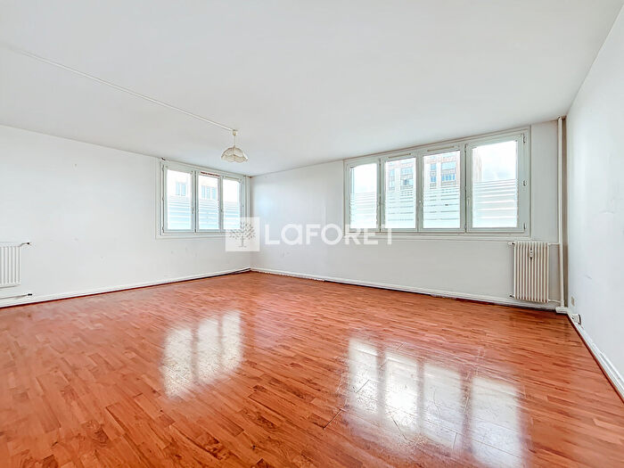 Appartement à vendre - Rouen, GrandMare - 4 pièces - 2 chambres