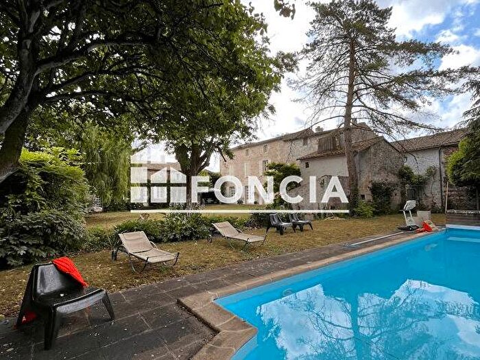 Appartement à louer - Coulon - 7 pièces - 6 chambres