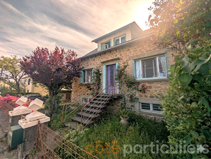 Maison 6 pièces à vendre à Salmiech