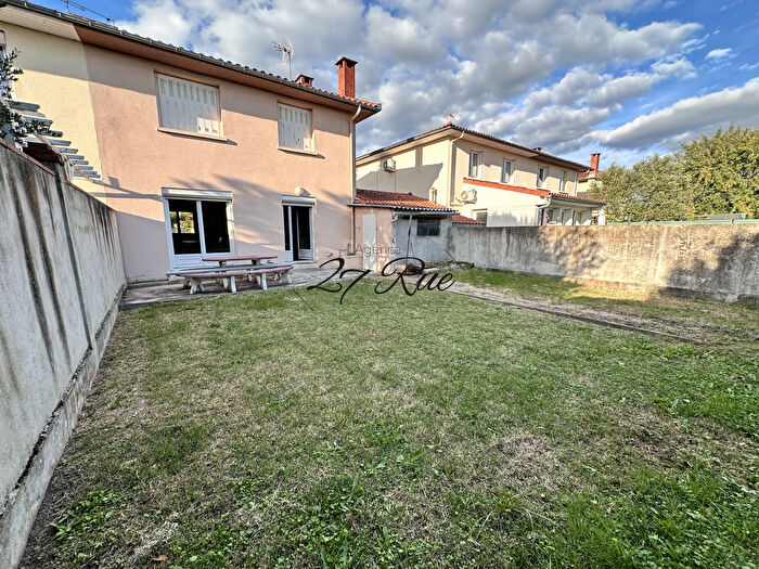 Maison à vendre - Auterive - 4 pièces - 3 chambres