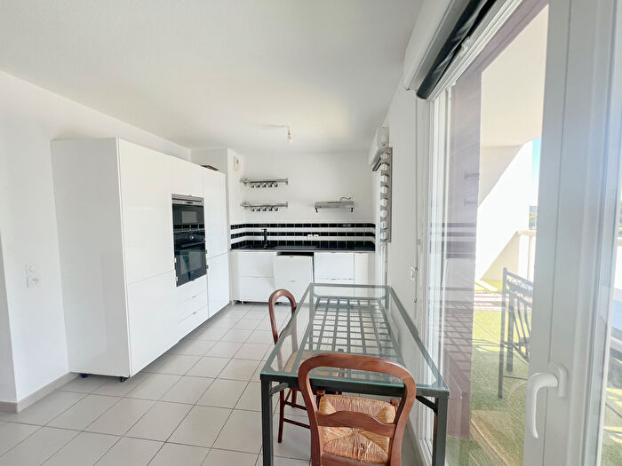 Appartement à louer - Istres - 4 pièces - 3 chambres