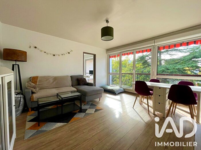 Montgeron, Centre-ville, Gare - Appartement 3 pièces à vendre