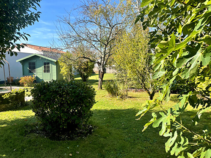 Maison à vendre - Saint-Philbert-de-Grand-Lieu - 5 pièces - 2 chambres