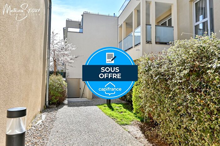 Appartement à vendre - Thurins - 2 pièces - 1 chambre