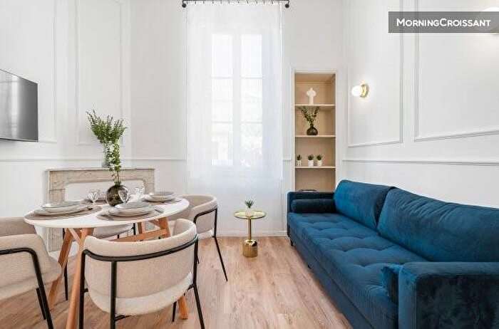 Appartement à louer - République, Cannes - 2 pièces - 1 chambre