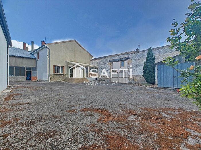Maison 4 pièces à vendre - Aussonce