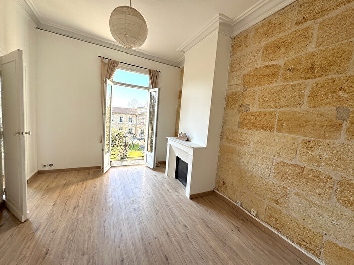 Appartement 1 pièce à louer - Bordeaux, Capucins, Saint-Michel