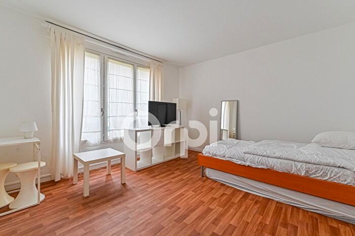 Charenton-le-Pont, Valmy - Appartement 1 pièce à vendre
