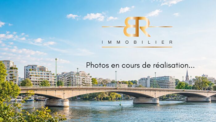 Suresnes, République - Appartement 4 pièces à vendre