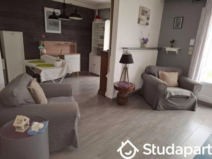 Bois des Friches, La Queue-en-Brie : Appartement 1 pièce à louer