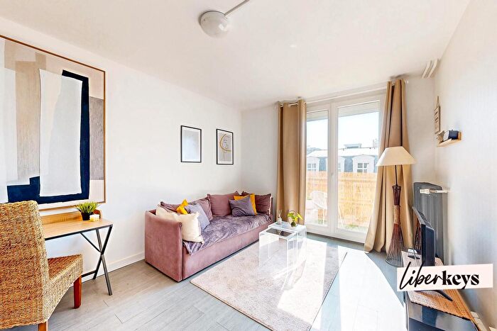 Chelles, Chelles Sud, Grande Prairie, Bords de Marne : Appartement 1 pièce à vendre