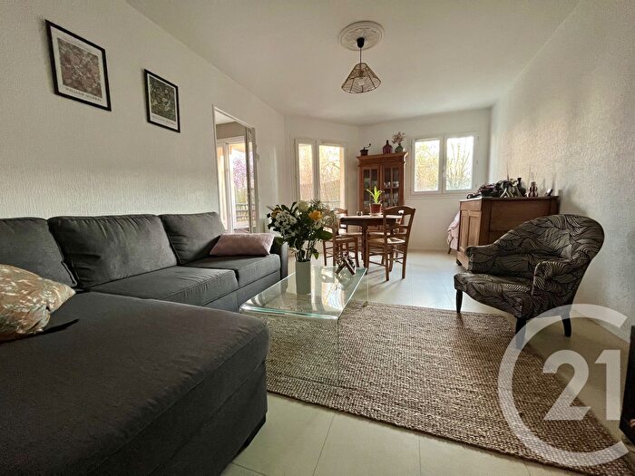 Appartement à vendre - Limours - 4 pièces - 2 chambres