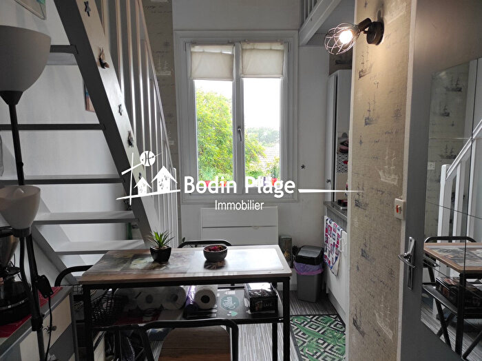 Appartement à vendre - Saint-Michel-Chef-Chef - 2 pièces - 1 chambre