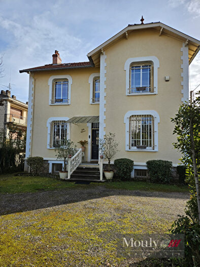 Maison à vendre - Cahors, Centre-ville - 7 pièces - 4 chambres