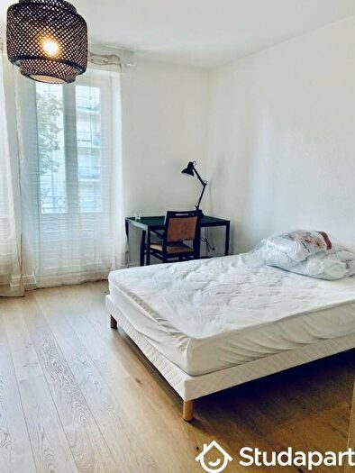 Appartement à louer - Koenigshoffen Est, Strasbourg - 1 pièce - 1 chambre