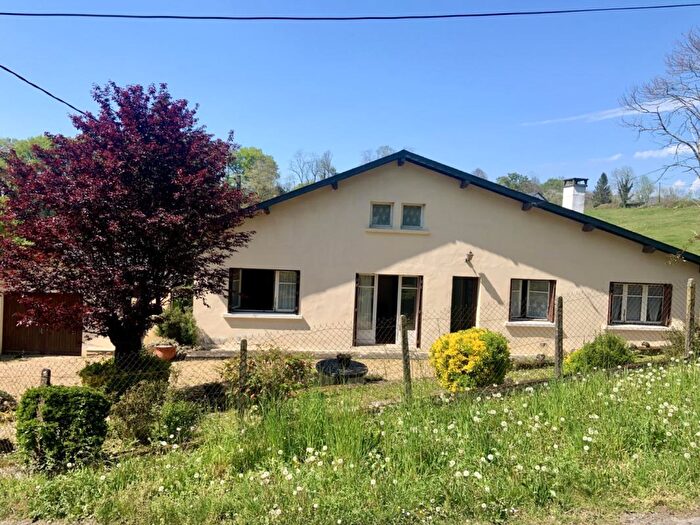 Maison à vendre - Oloron-Sainte-Marie - 5 pièces - 3 chambres