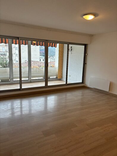 Appartement 4 pièces à vendre - Alès, Centre-ville