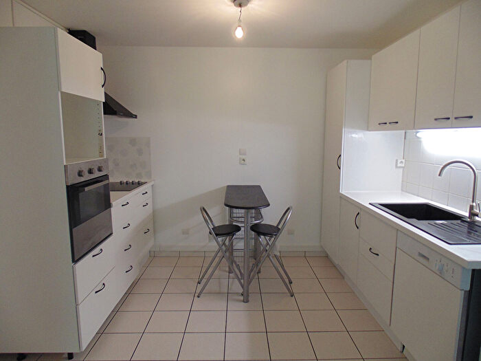 Tours, Montjoyeux : Appartement 3 pièces à louer
