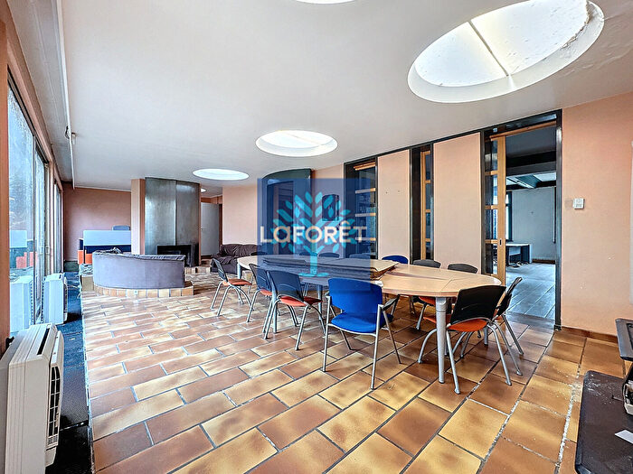 Maison à vendre - Anzin, Faubourg de Lille - 13 pièces - 8 chambres