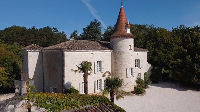 Puymirol : Maison 12 pièces à vendre