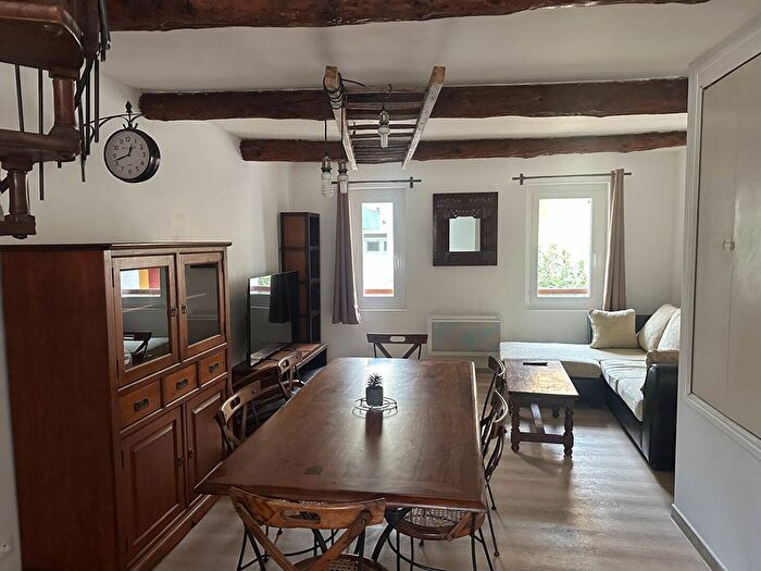 Maison à louer - Intra Muros, Manosque - 2 pièces - 1 chambre