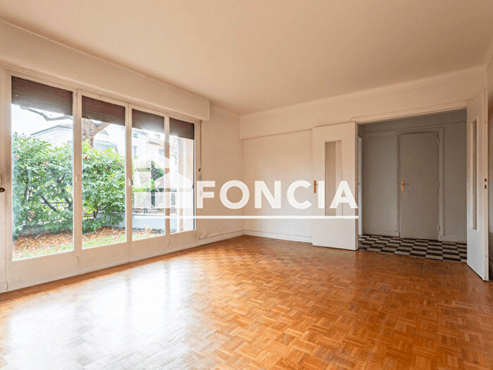 Appartement à vendre - Bourg-la-Reine, République - 2 pièces - 1 chambre