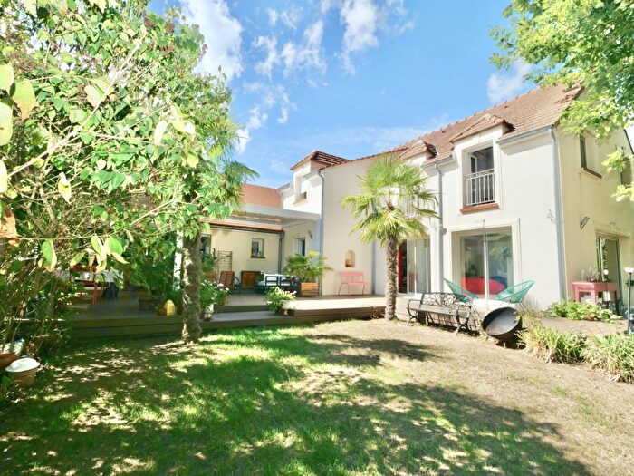 Maison 8 pièces à vendre à Héricy