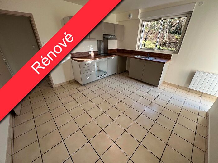 Maison à louer - Durtol - 6 pièces - 4 chambres